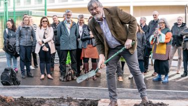Burying our Time Capsule at The Wave | Faculty of Social Sciences | The ...