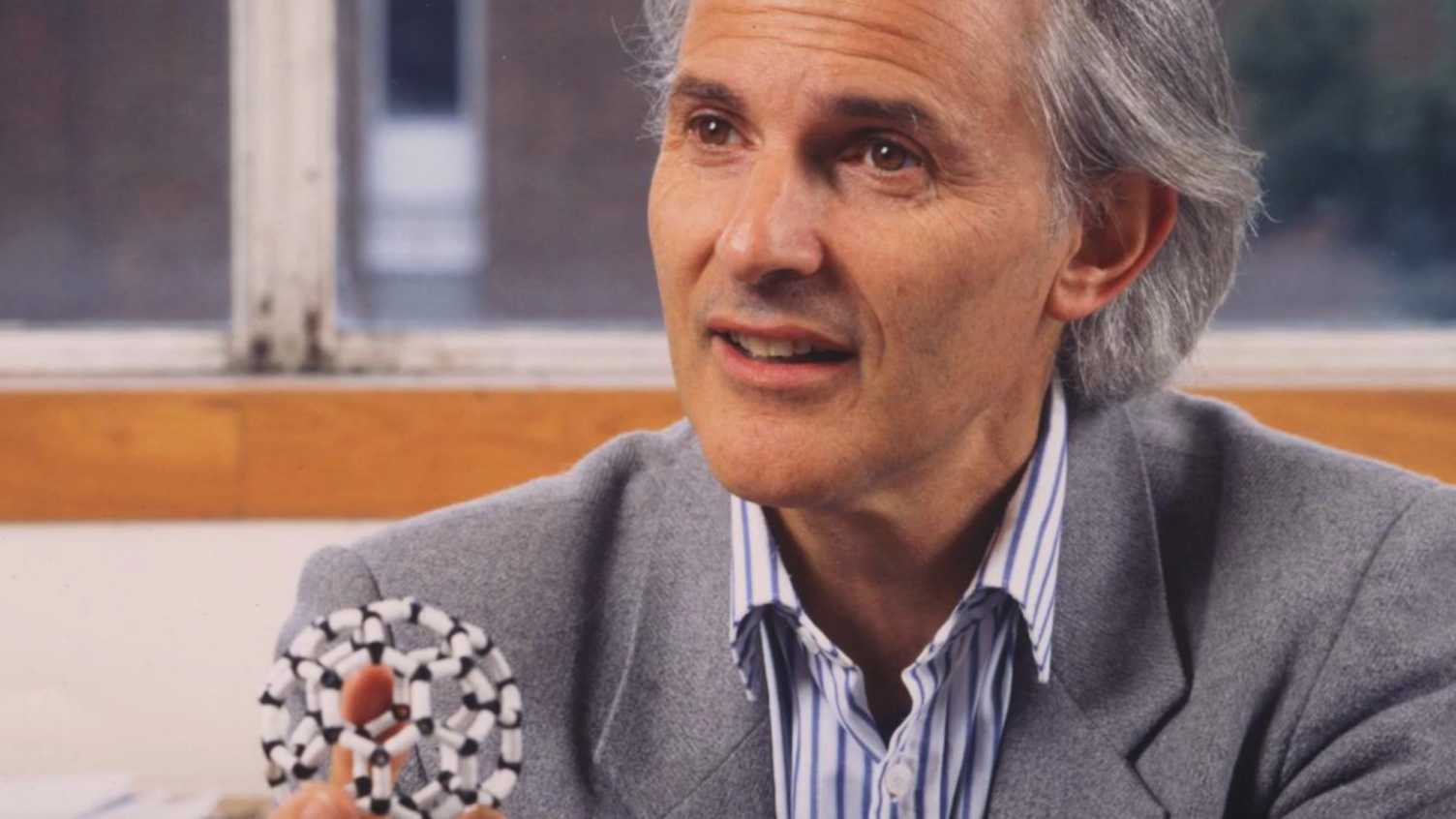 Sir Harry Kroto | Kroto Research Institute | The University of Sheffield