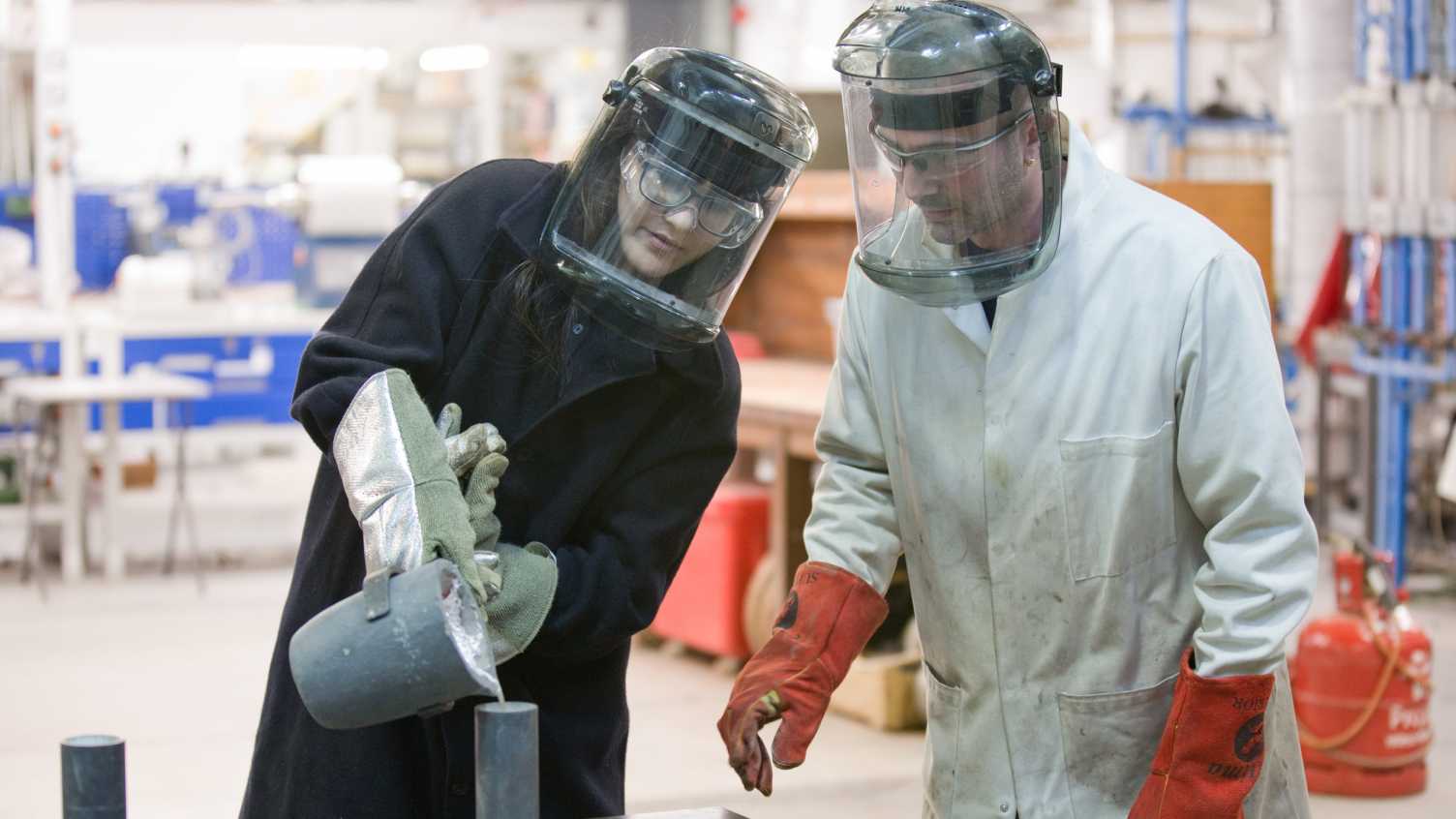 Materials Science and Engineering courses | CMBE | The University of ...