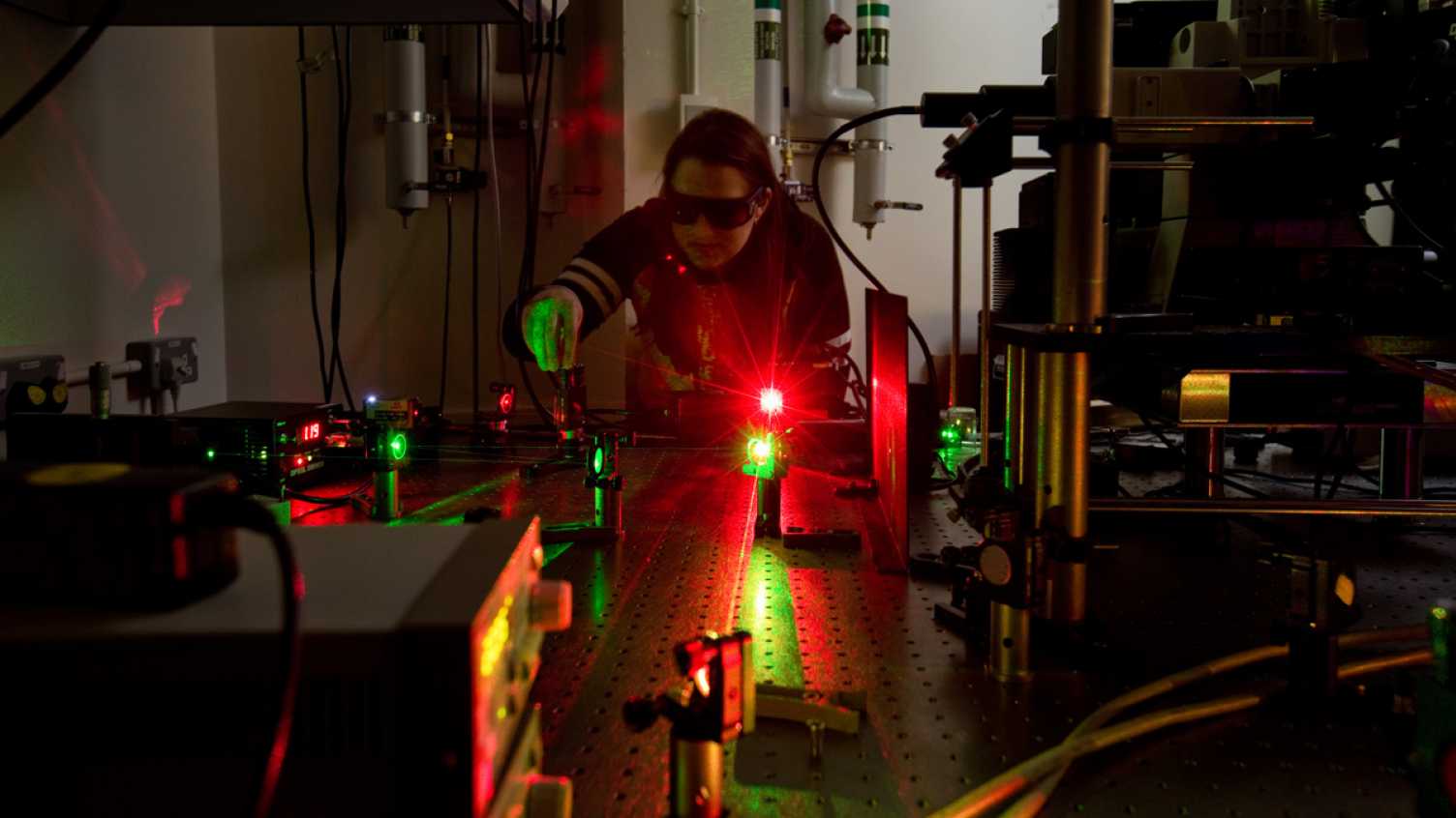 Optics laboratory | Biophysical Imaging Centre | The University of ...