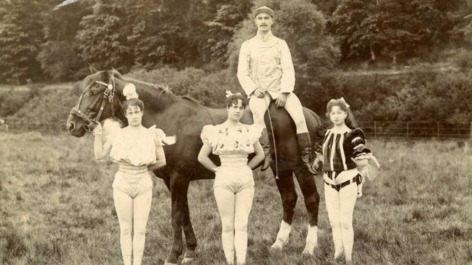 Who is that clown? Researching Victorian circus photographs | Library ...
